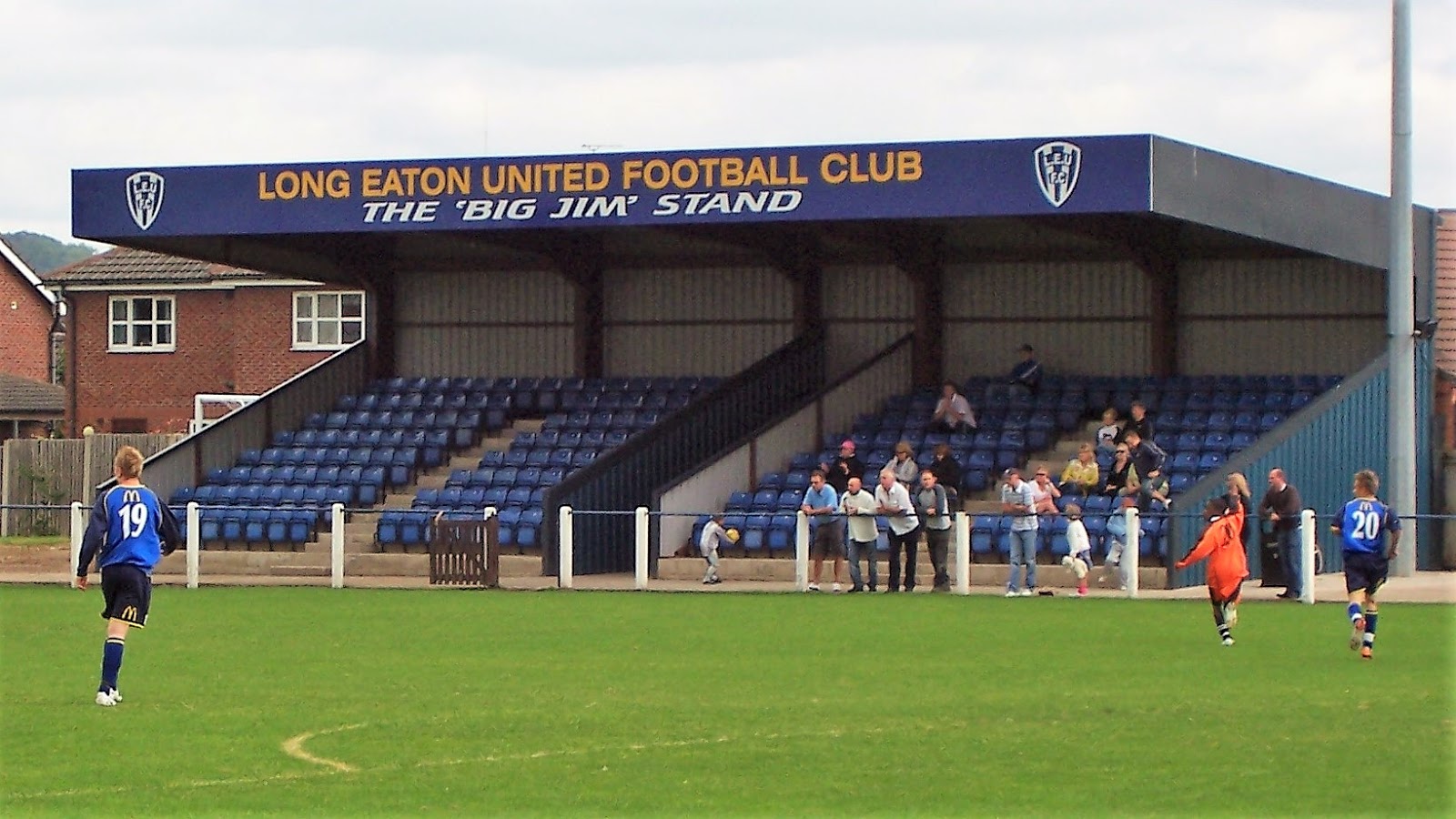 The Wycombe Wanderer: Long Eaton United - Grange Park