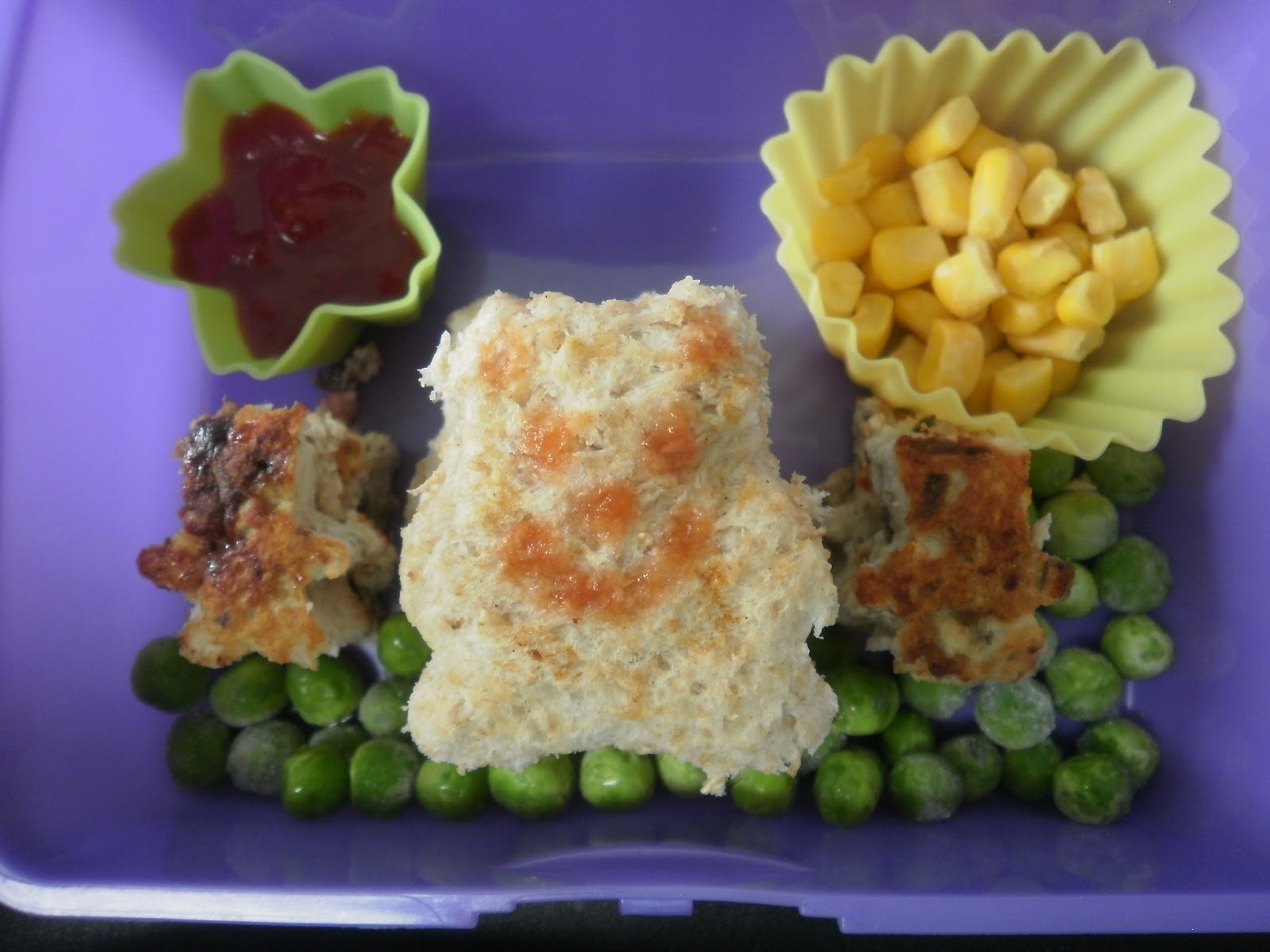 Burger Bear Bento Lunch Box - Yummy Inspirations