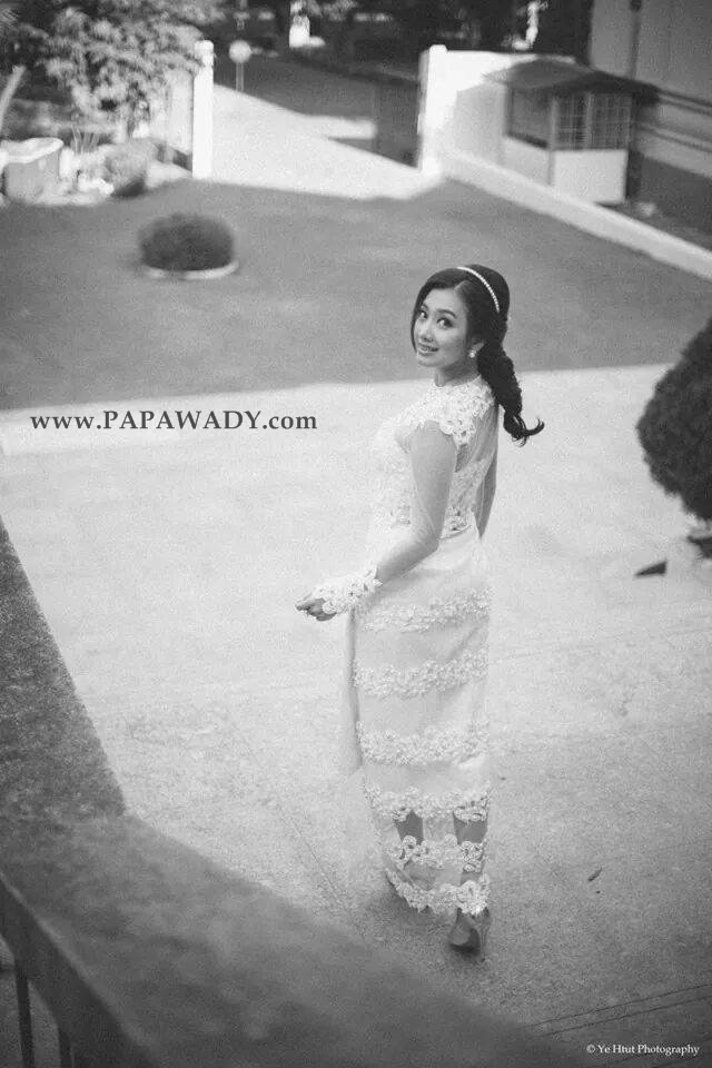 Yu Thandar Tin - Beautiful Myanmar Lady on Graduation Day