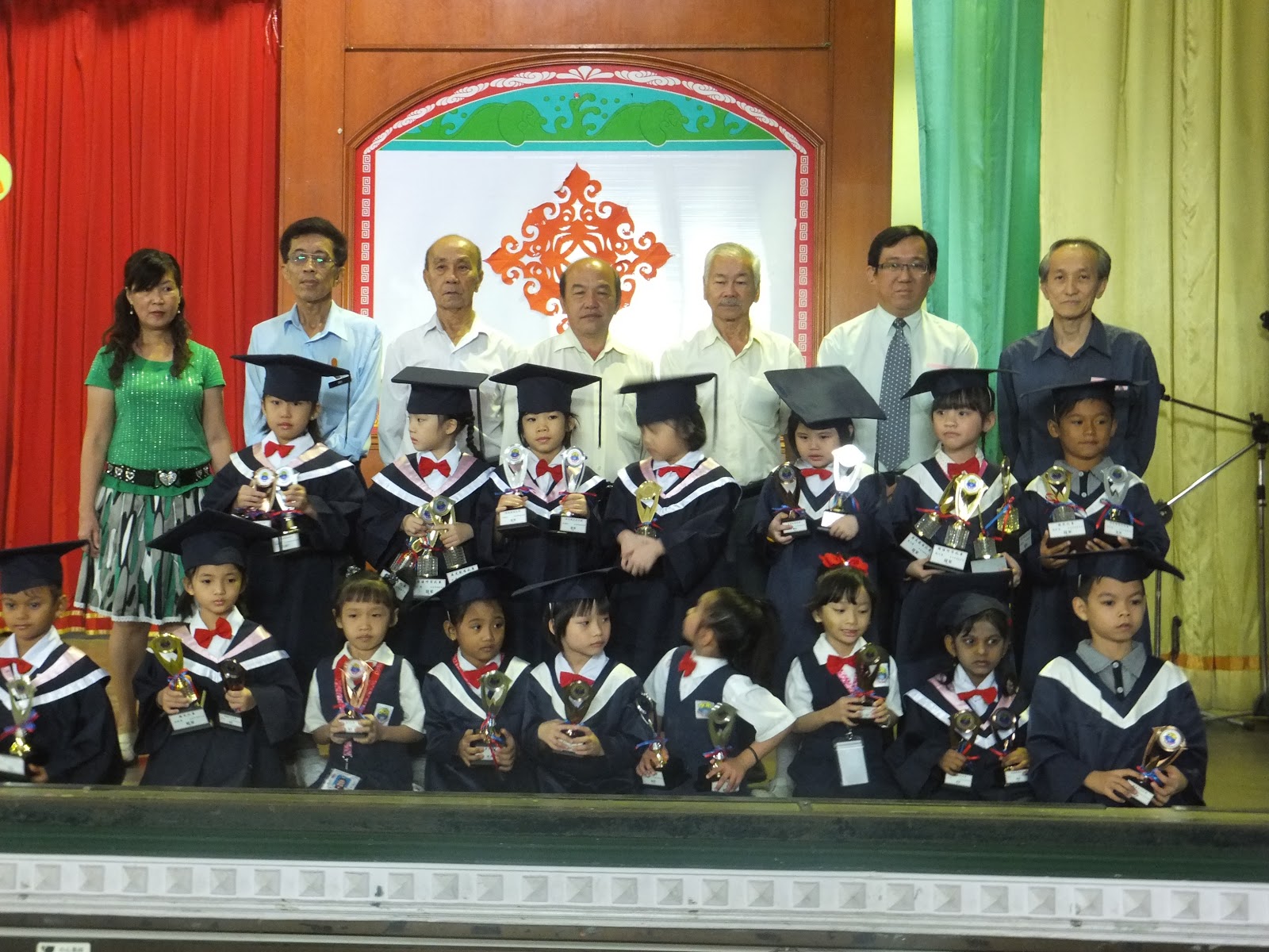 PSS SJKC TRUE LIGHT: GAMBAR SEKOLAH