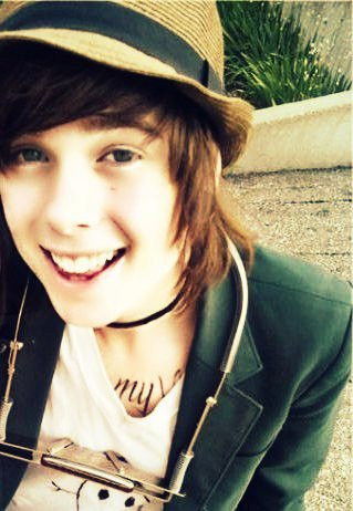 The biggest fan NeverShoutNever :w: biografia & cositas de christopher ...