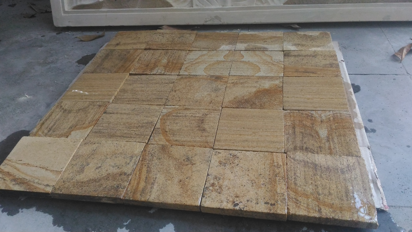 Pabrik Batu Alam Paras Jogja Palimanan Putih Super - Pengrajin Batu Alam