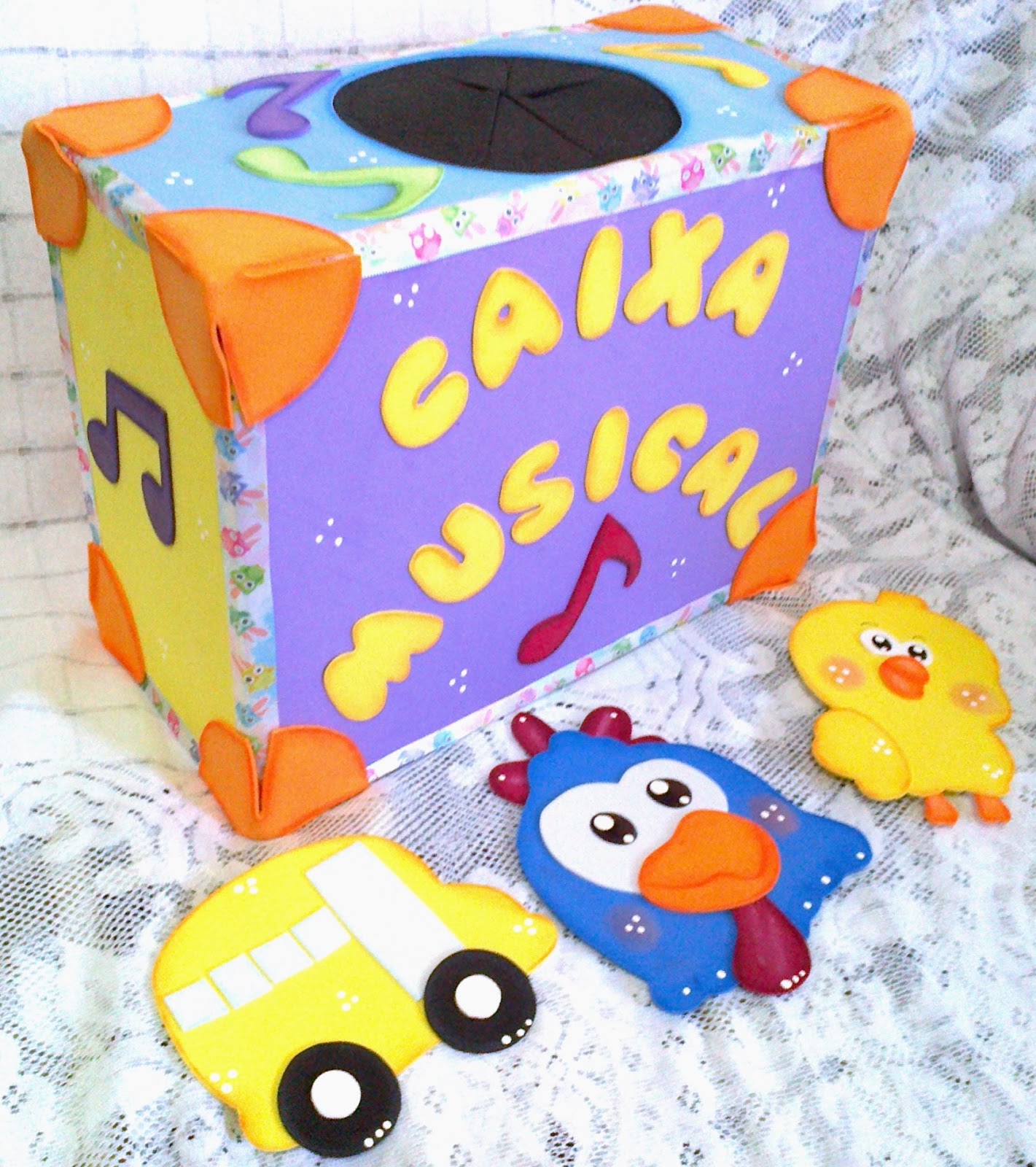 INÊS Artes em EVA: Caixa Musical e Apliques