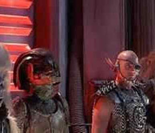 Nefty's House of Rants: Making a case for Blade, Saurod and Gwildor