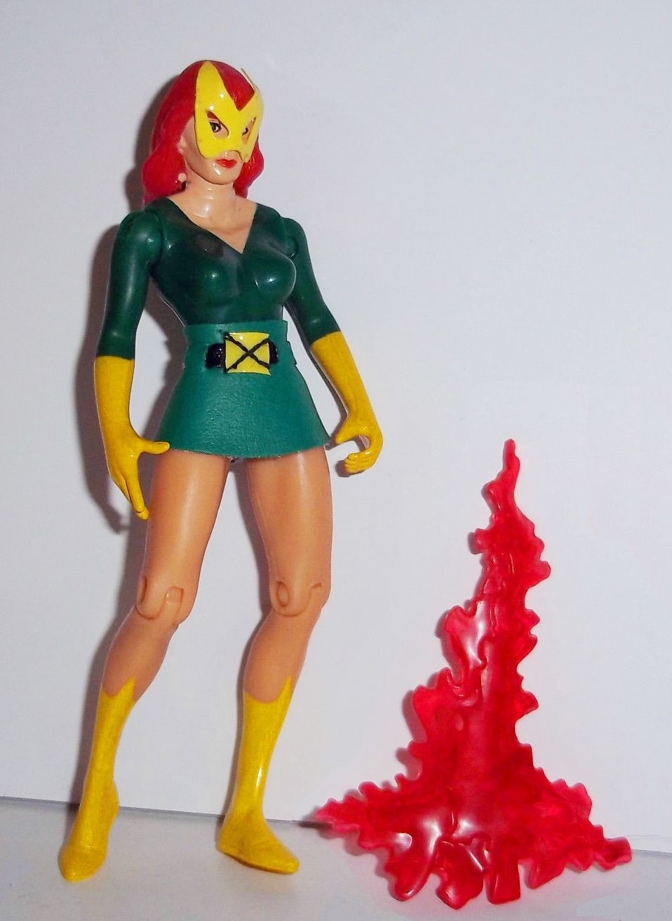 She's Fantastic: Marvel Select's Retro MARVEL GIRL!