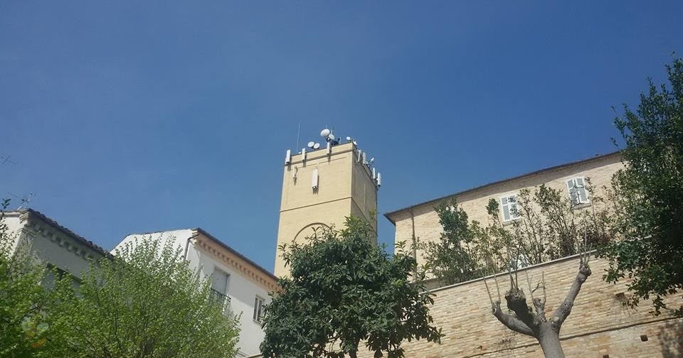 L'Ape Ronza: Il Comune di Montegranaro e l’idiosincrasia per le antenne ...