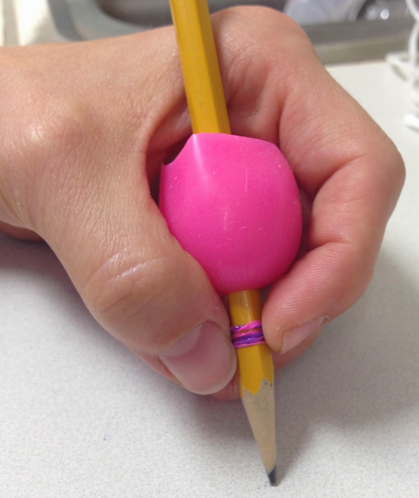 NaturAly: The Pseudo Pencil Grip