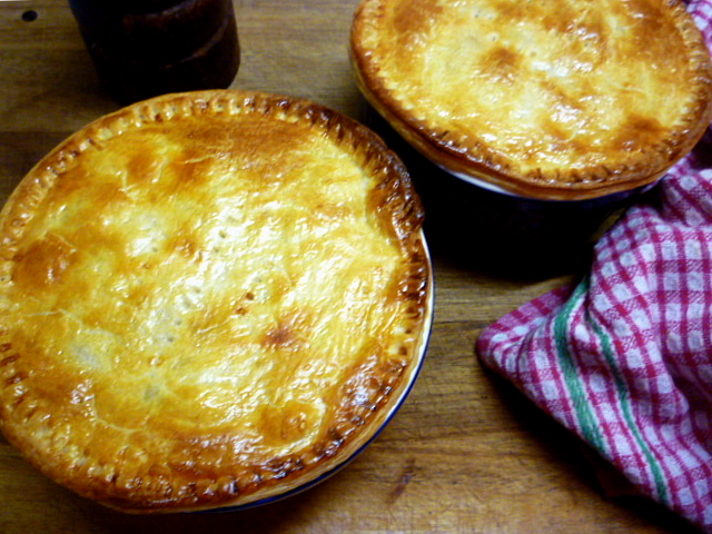 3 hungry tummies: Chicken And Vegetables Pot Pie From The Tummies' Kitchen