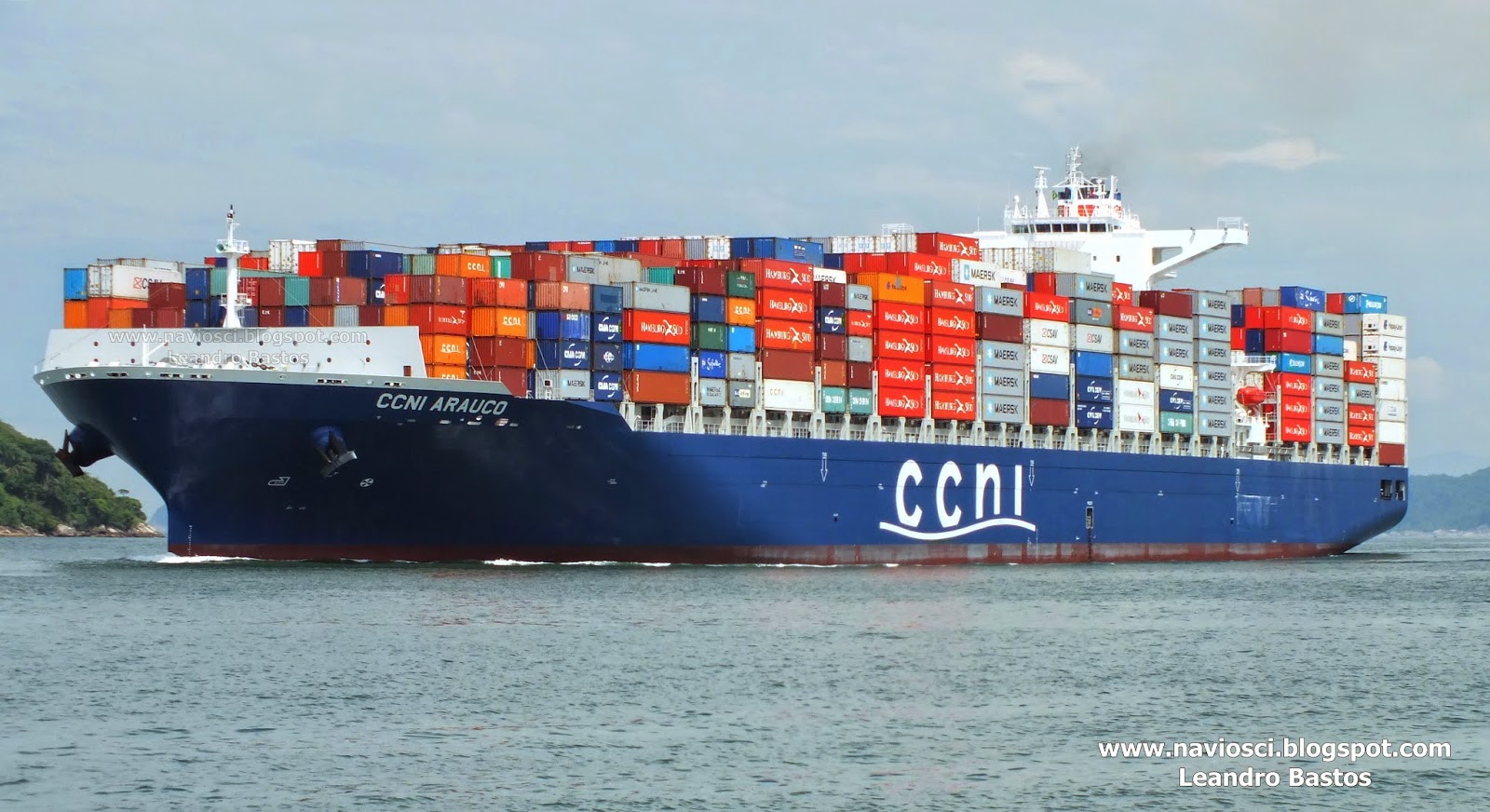 Navios de Santos & CIA: CCNI ARAUCO fogo a bordo