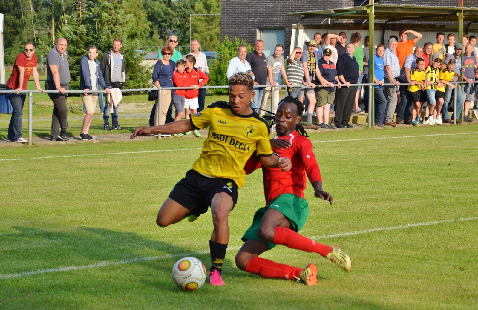 Extreme Football Tourism: BELGIUM: KFC Lint (2003-)