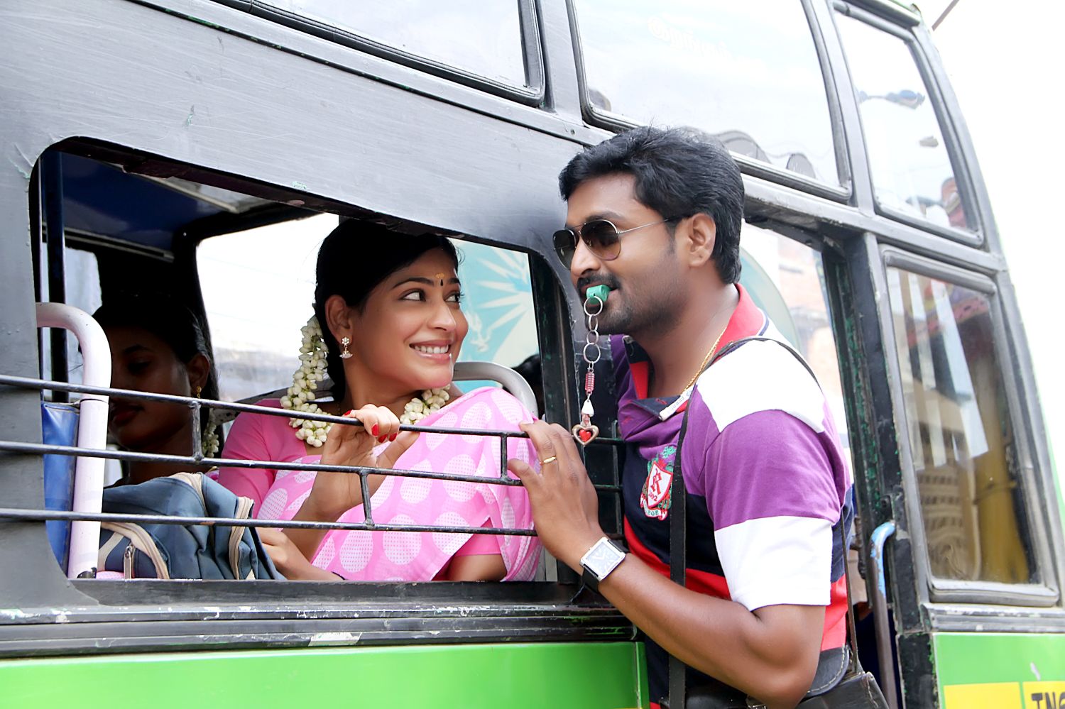 Vennila Veedu Movie Stills | OSMEB