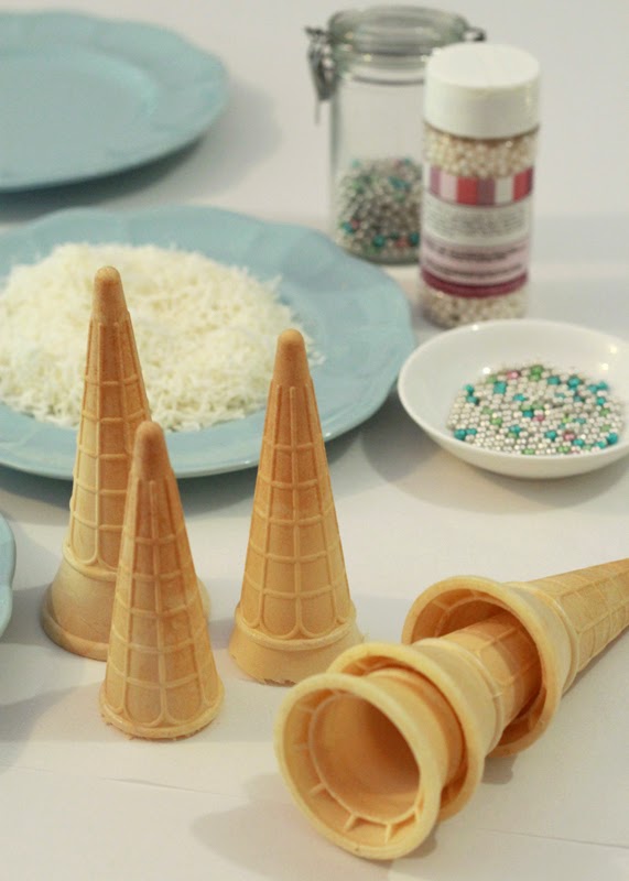 butter hearts sugar: Coconut Christmas Tree Cake Toppers