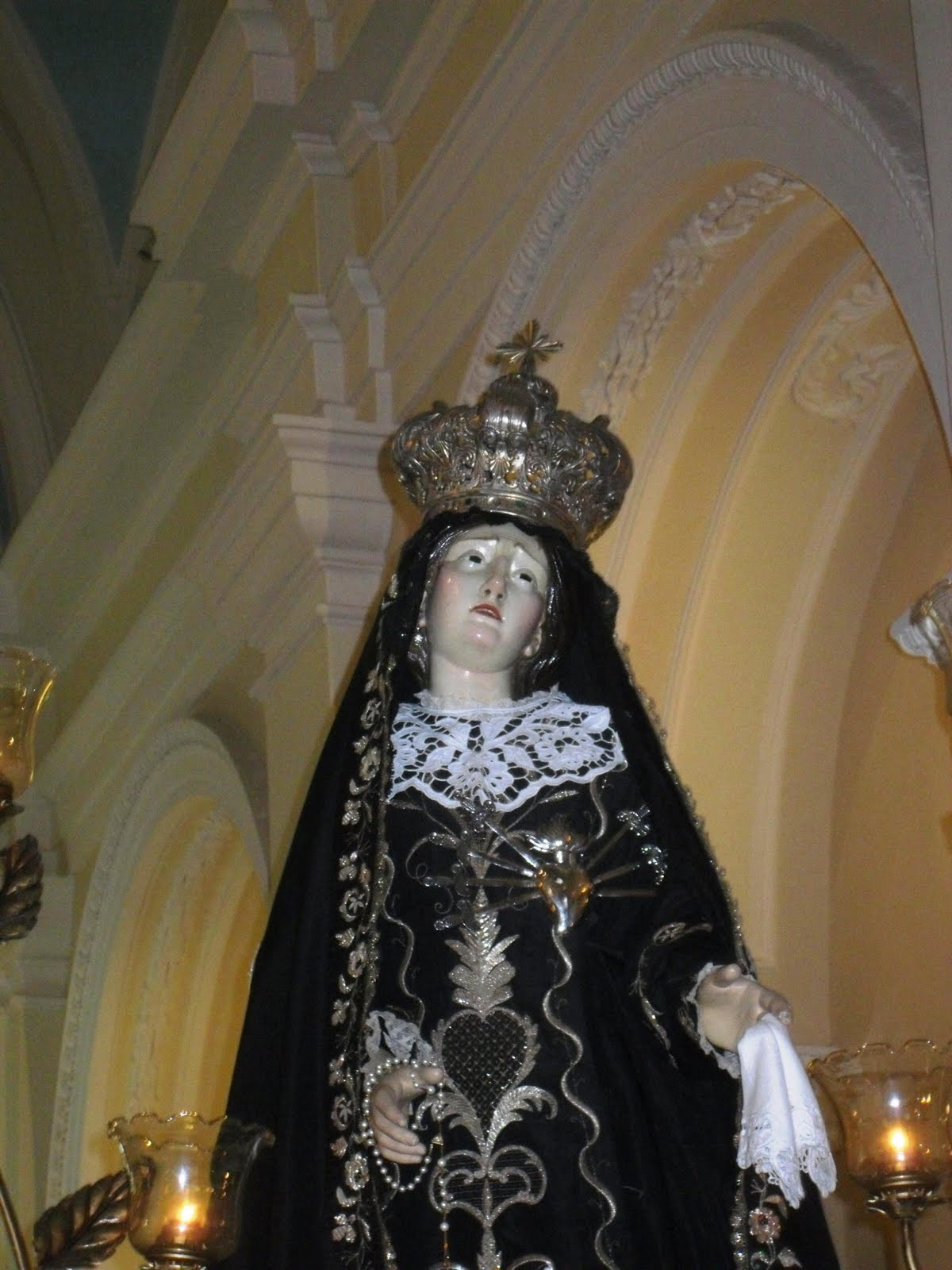 Voci e colori del Sud: Foto della processione dell'Addolorata a Terlizzi