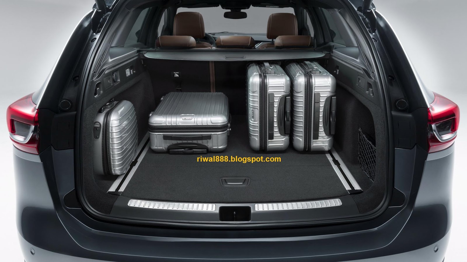 Riwal888 - Blog: !NEW! Spacious and Sporty: All-New Opel Insignia ...