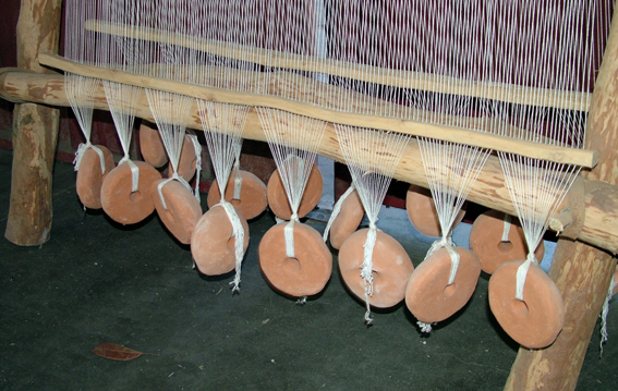 Archeologia imitativa: Il telaio verticale