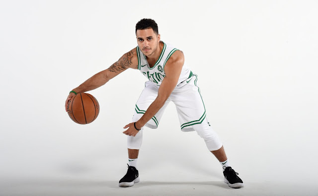 Larkin seals Celts first win of the season