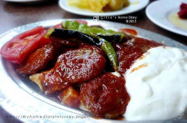 Citra's Home Diary: Pideli Köfte recipe (Turkish Kofte with pide/ flat ...