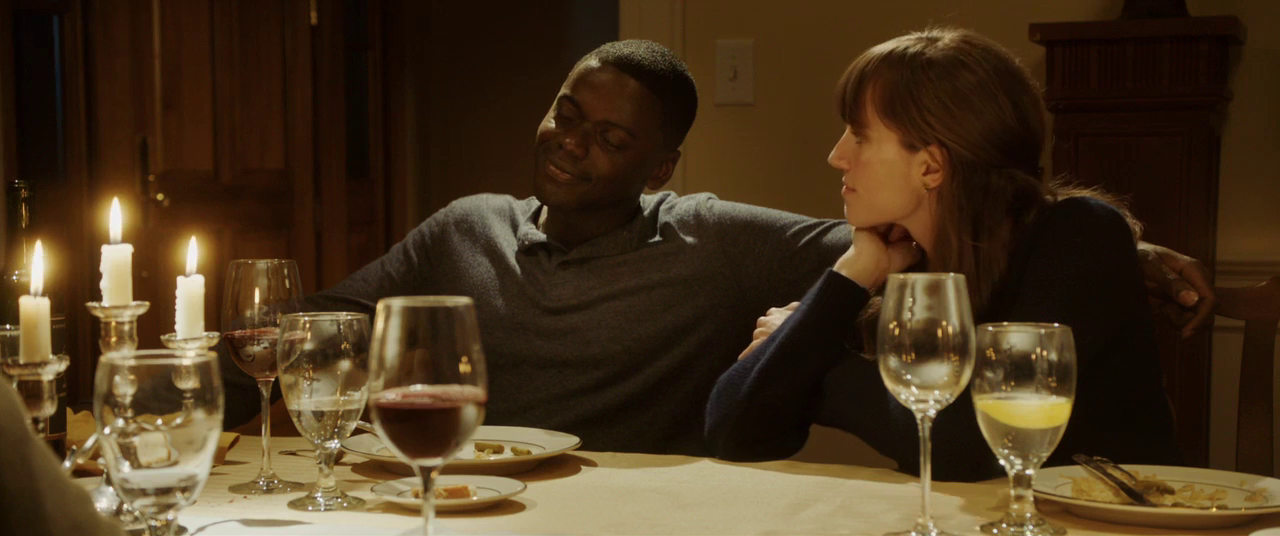 Dicas de Filmes pela Scheila: Filme: "Corra! (2017)"