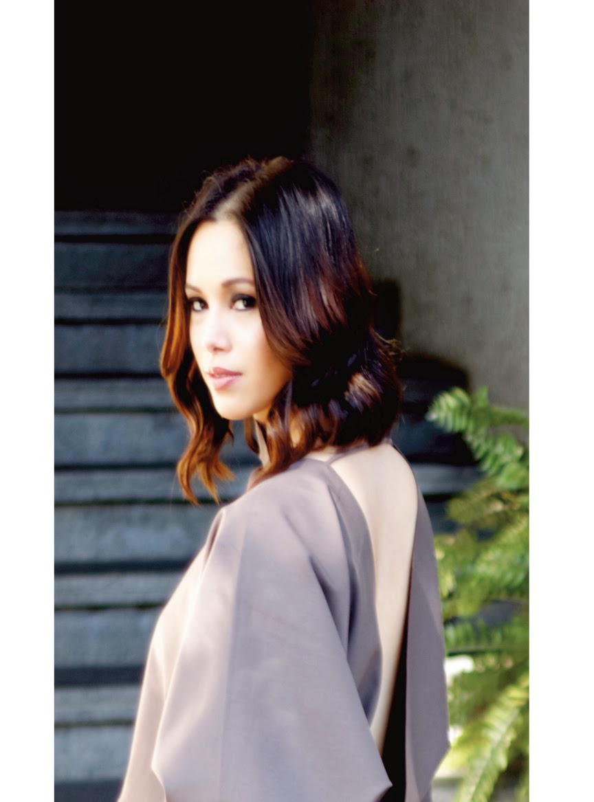 Style File: Vania Romoff | Craft and Couture