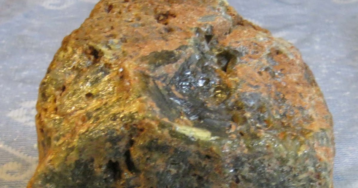 Giant Green Ferrian Grossular Garnet from Mali (6.72 Pounds)