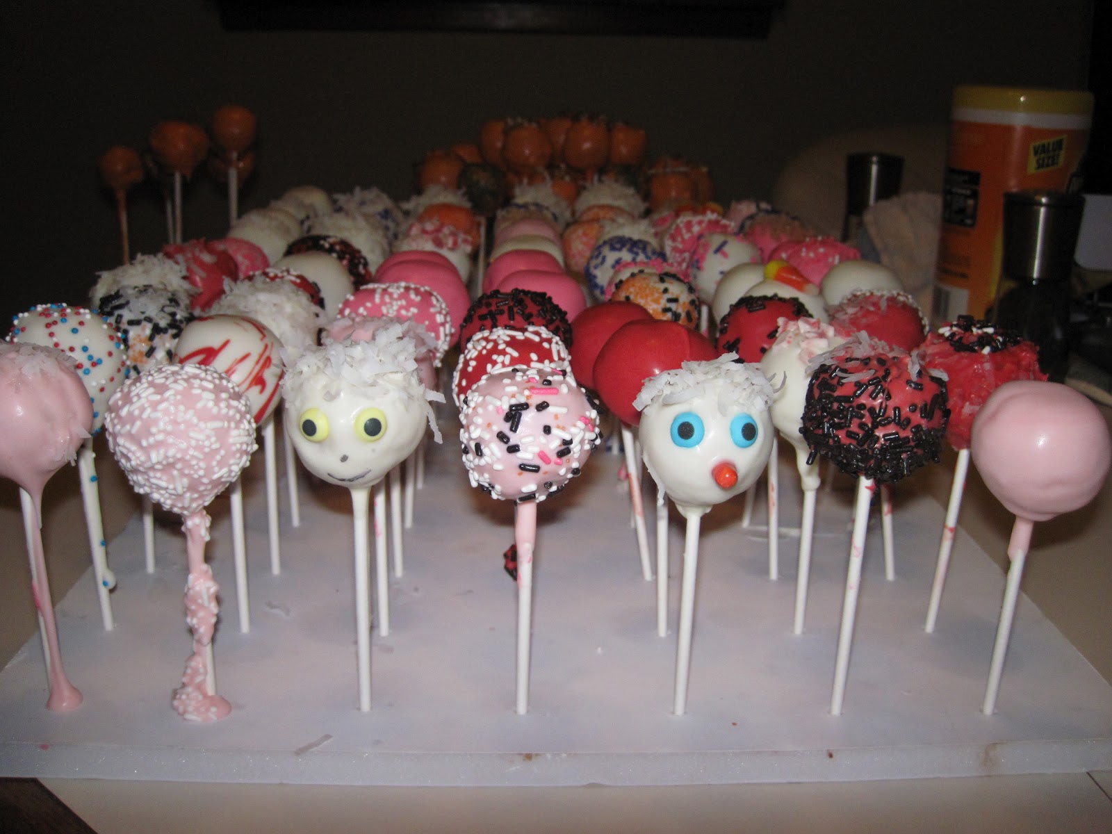 Crazy for Cake Pops! Cowboy Creations!: Vanilla and Coconut Cream Cake Pops - 70