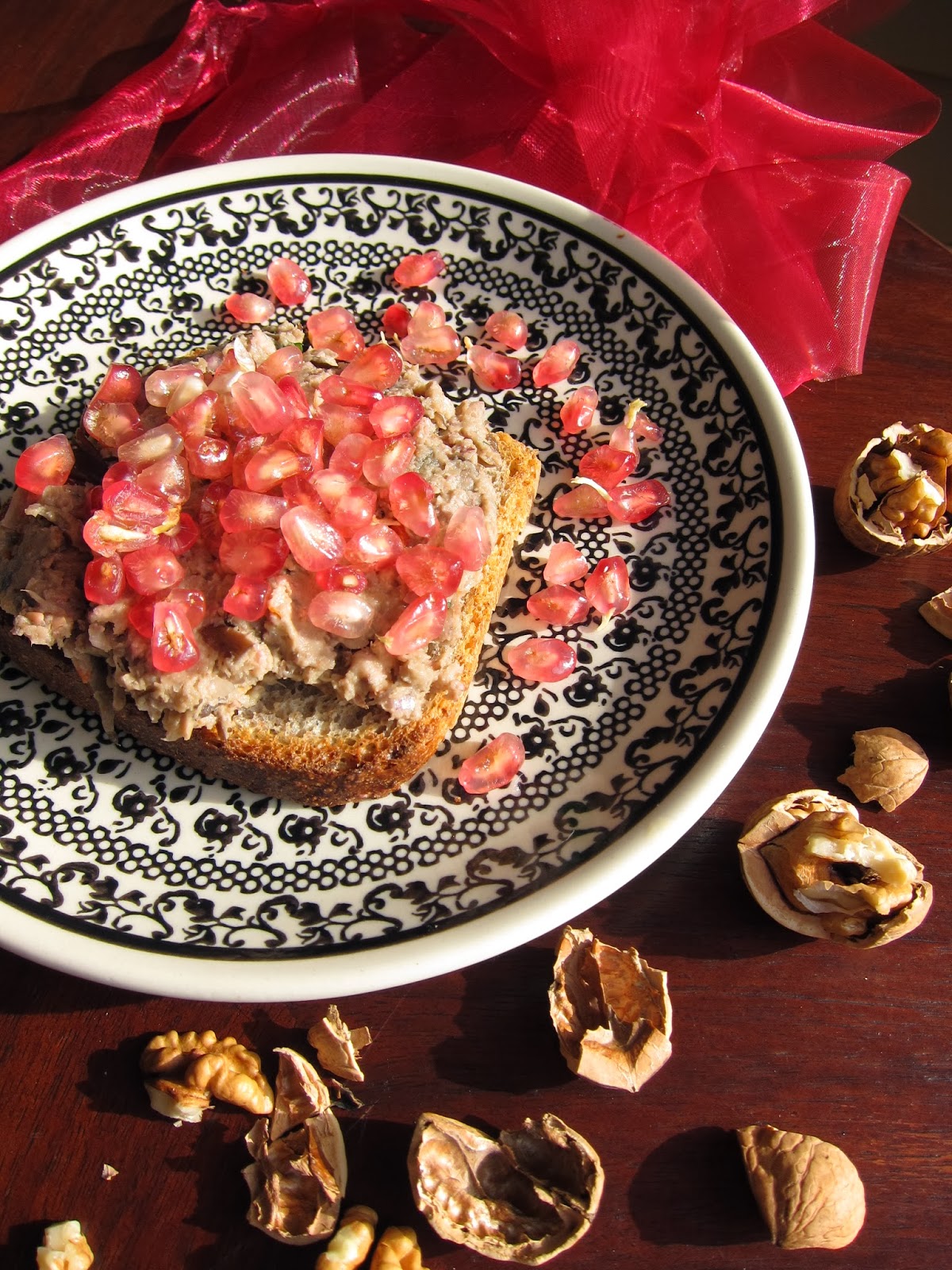 Zagraj w zielone!: gruzińska pasta z bakłażana (pchali)