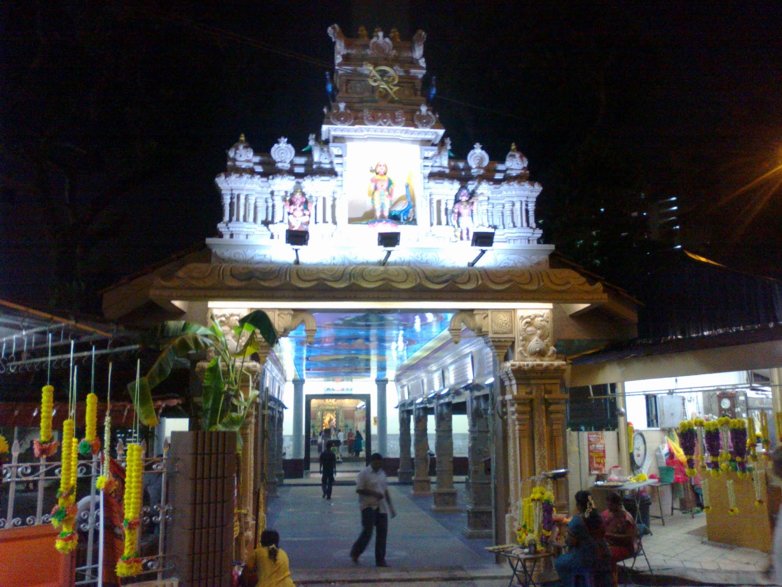 The Divine Places: Sri Thandayuthapani Temple Kuala Lumpur Malaysia