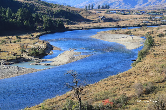 Tales Of A Nomad: Mechuka: A Valley Flanked by Breathtaking Landscapes