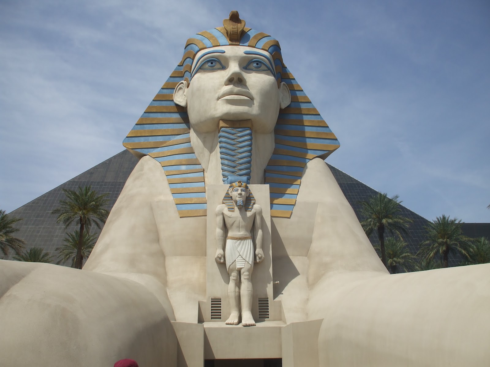 SURYA: 7 patung yang paling terkenal di dunia