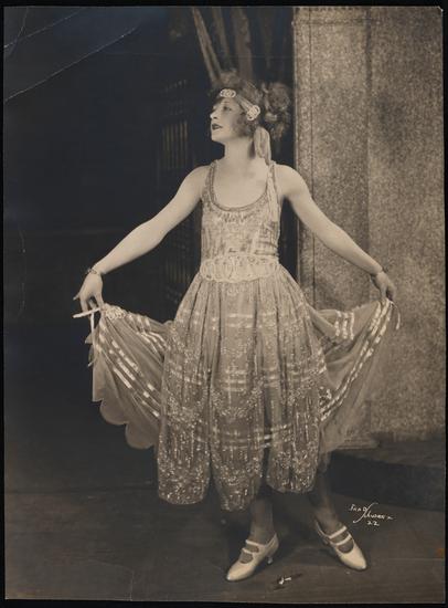 Daytonian in Manhattan: The Lost Ziegfeld Theatre -- 6th Avenue and ...