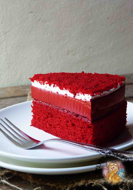 syapex kitchen: Red Velvet Mousse Cake