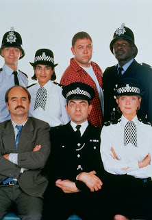 artSMart: THE THIN BLUE LINE