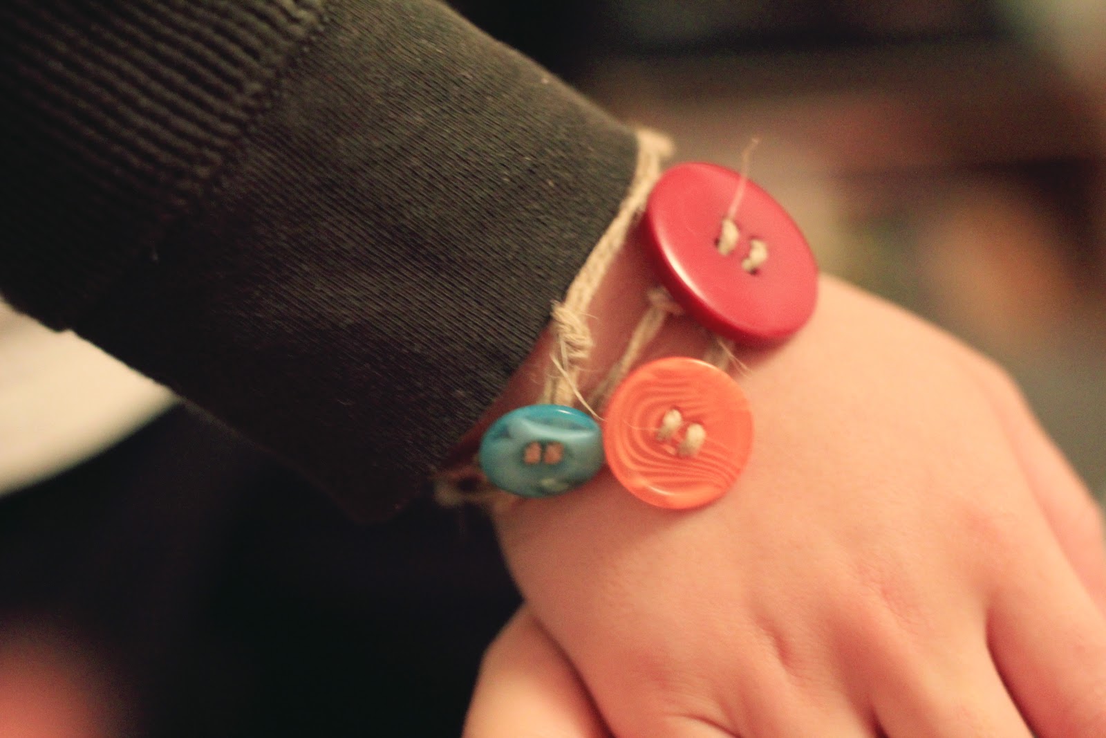sassafras: button bracelets :: diy :: project for kids