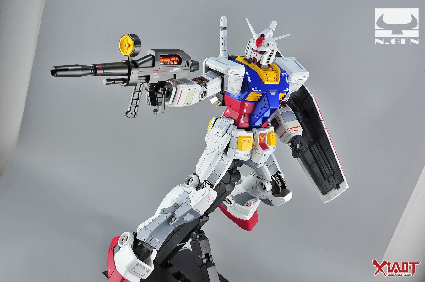 Custom Build: Mega-Size 1/48 RX-78-2 Gundam "Detailed"