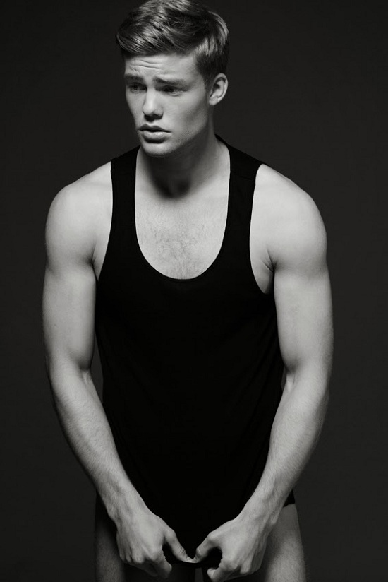 Julian Lohse by Julian Laidig | Oh yes I am