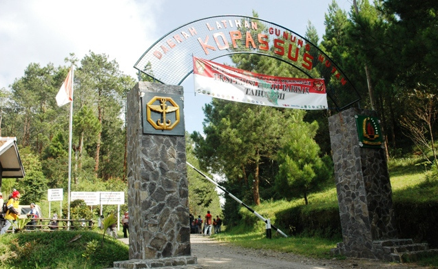 Tempat Wisata Gunung Burangrang yang Memiliki Panorama yang Dahsyat