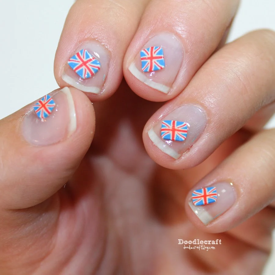 Union Jack Manicure!