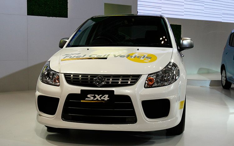 carmodelcar: Suzuki Swift Plug-in Hybrid and SX4-FCV