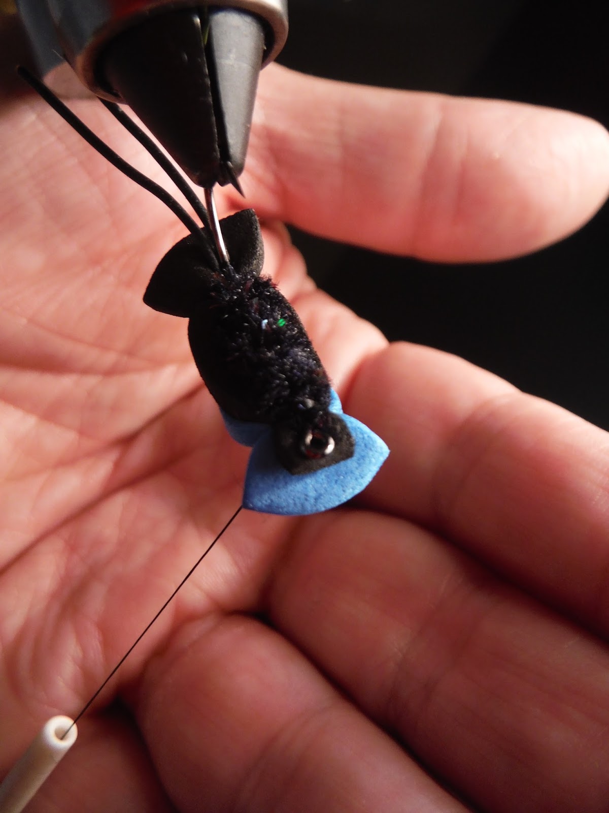 BUGGIN' OUT.: Steeve's Los Alamos Ant - foam fly pattern for bass and ...