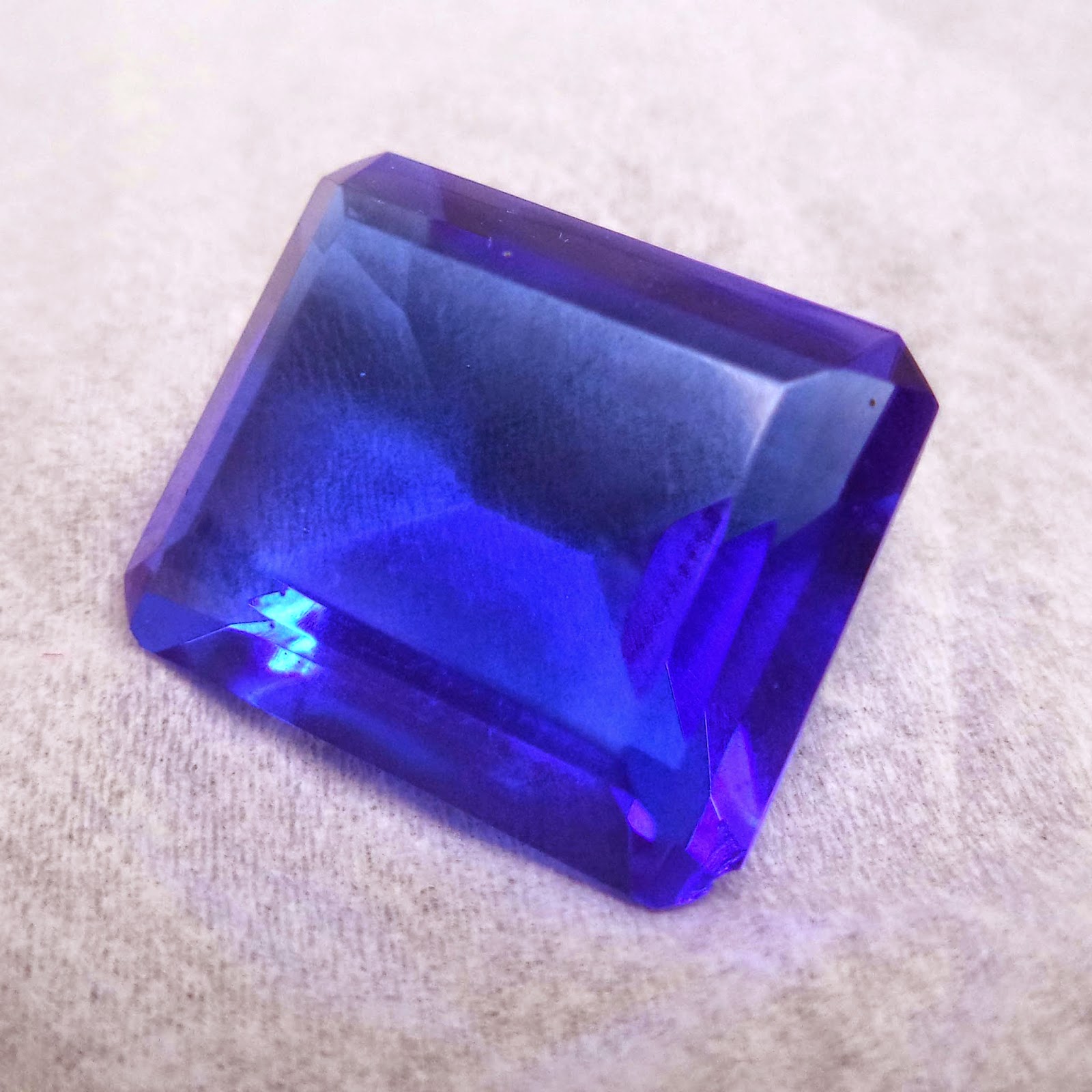 Batu Permata Natural Blue Obsidian [DP40] | Dunia Permata