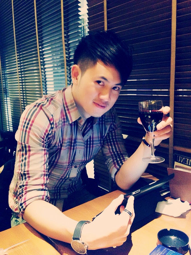 M y a n m a r H u n k s: Soe Min Lwin @ Japan