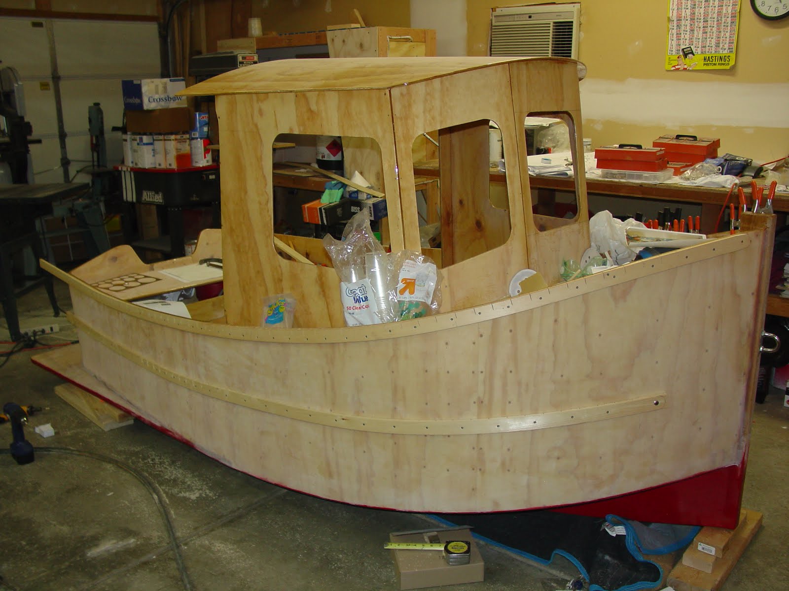 Todd's Mini-Tug Boat Building Journal: Finally Back To Work; Rub Rails ...
