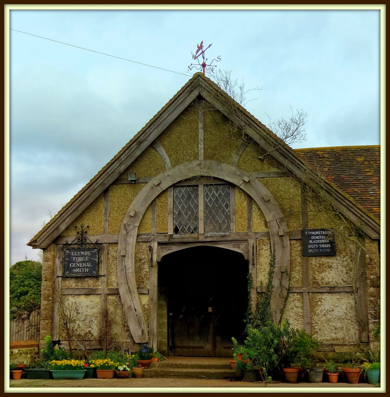 Grandma P's Ramblings Through Life: Glynde and Beddingham Hill. Part 1.