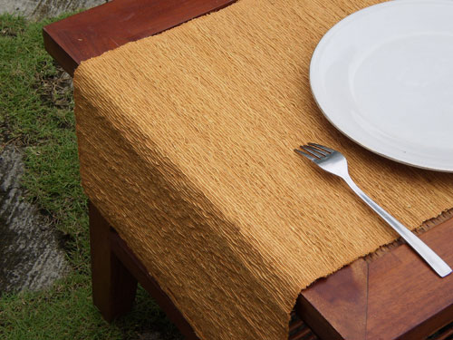 Bali Art and craft: Table Runner (Akar wangi)