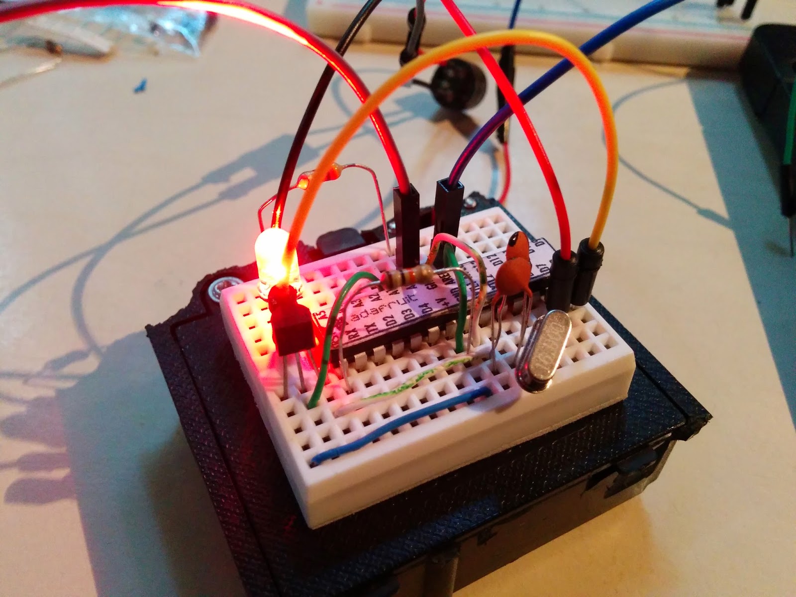 Arduino Hack Arduino Na Mini Protoboard