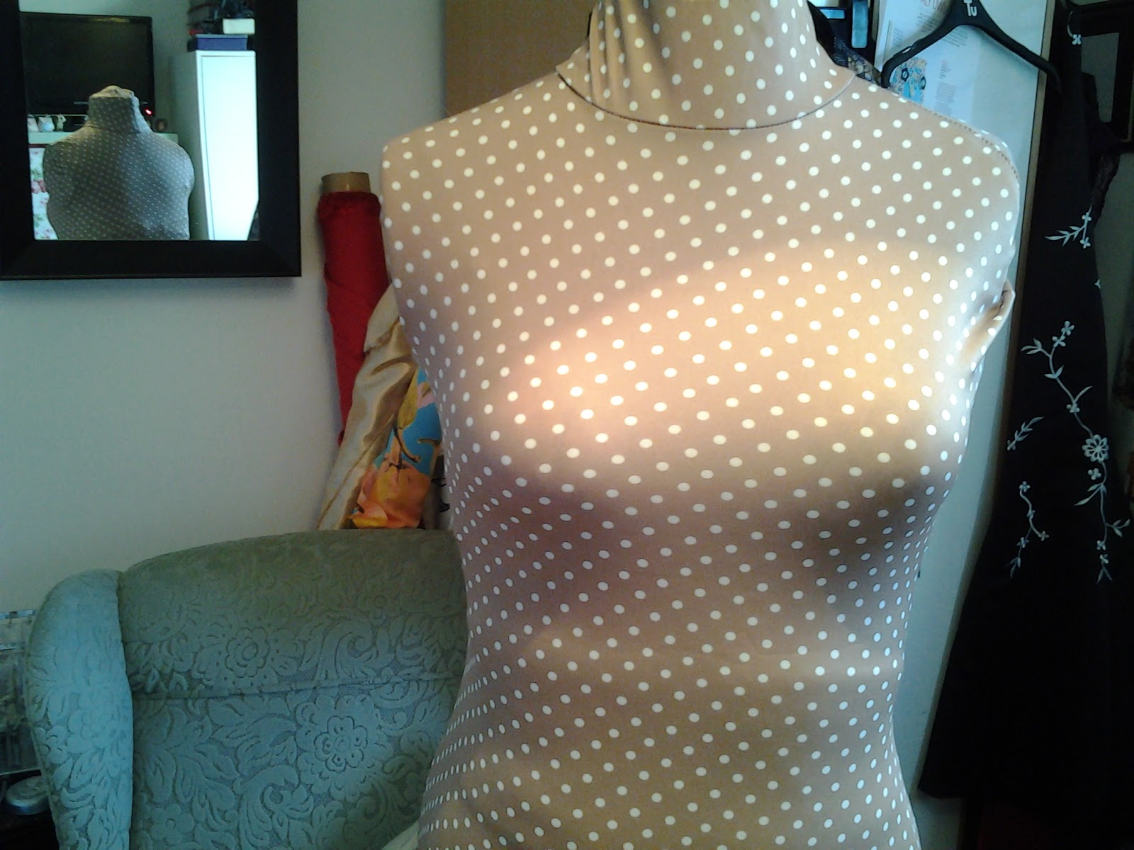SewAngelicThreads How Do I Set Up My Dressmakers Dummy Or Manequin sewangelicthreads-how-do-i-set-up-my-dressmakers-dummy-or-manequin