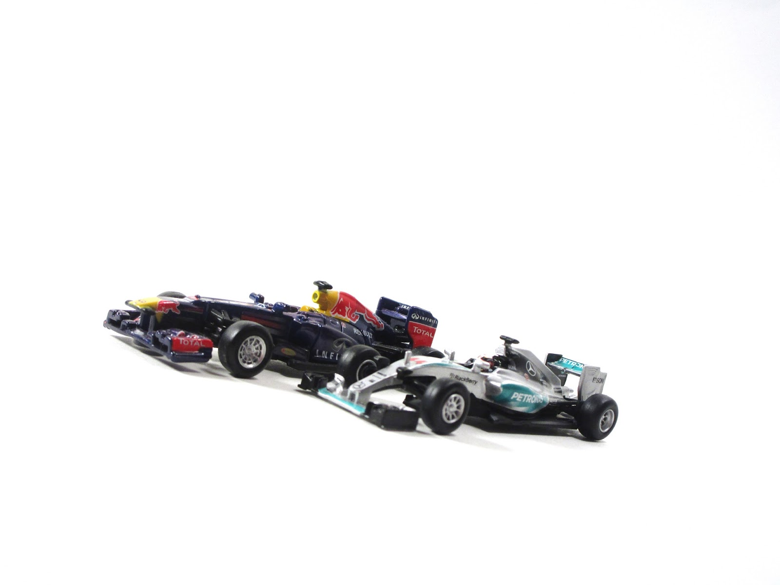 2 British Formula 1 Legends and their 1/64 Scale Racing Cars! | All ...