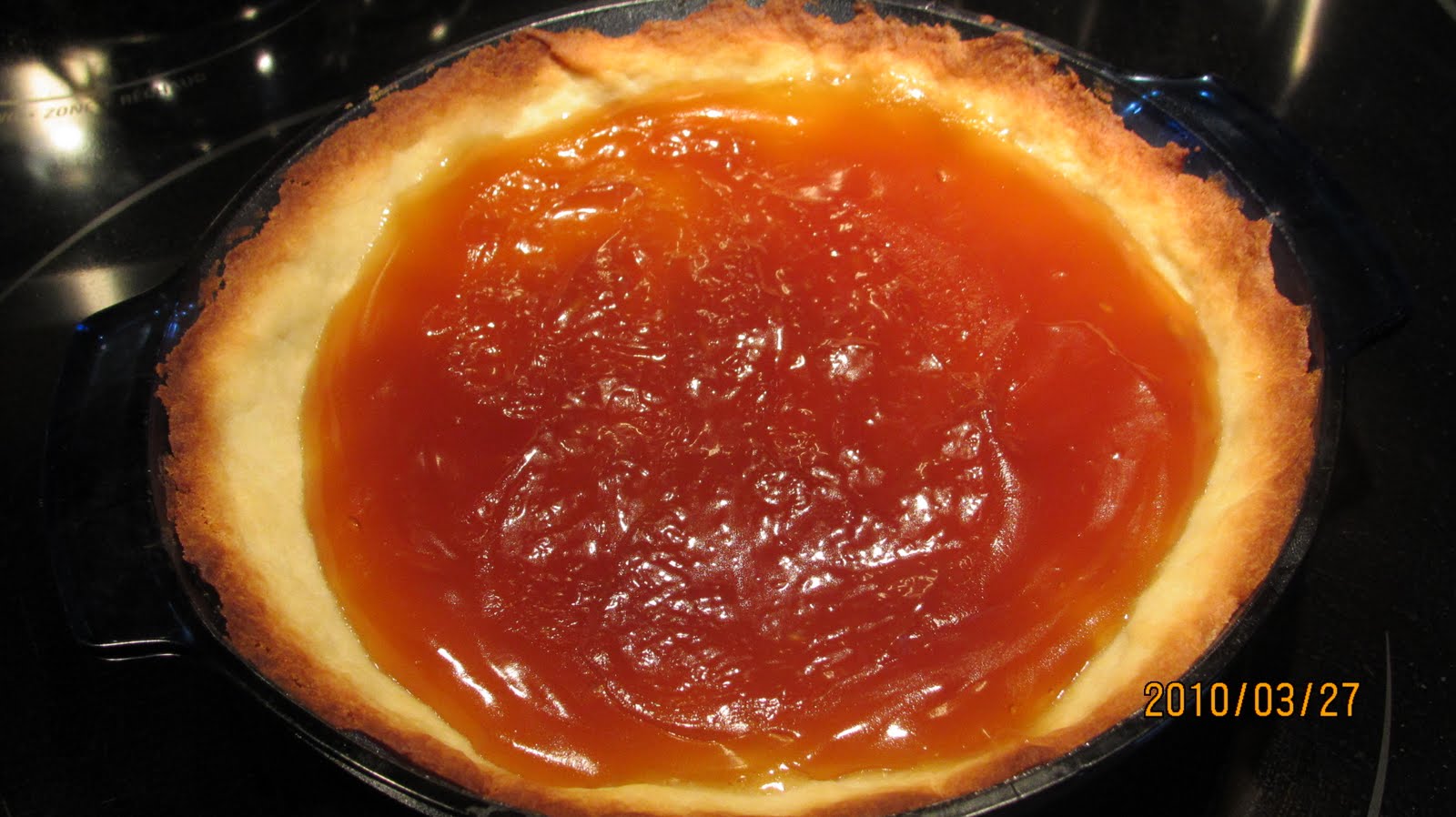 La cuisine de Linda: Tarte au sirop d'érable de Marylo au micro-onde