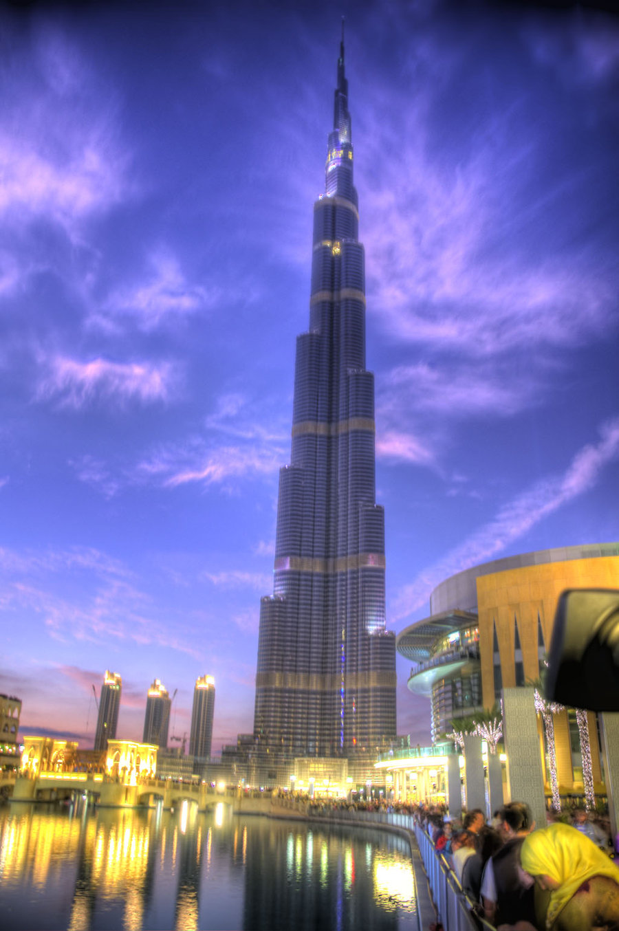 Burj Khalifa (Burj Dubai) in Dubai ( UAE ) | Gallery || Seminar Paper