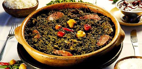 Culinária Papa Chibé: Aprenda como fazer Maniçoba em Uma hora